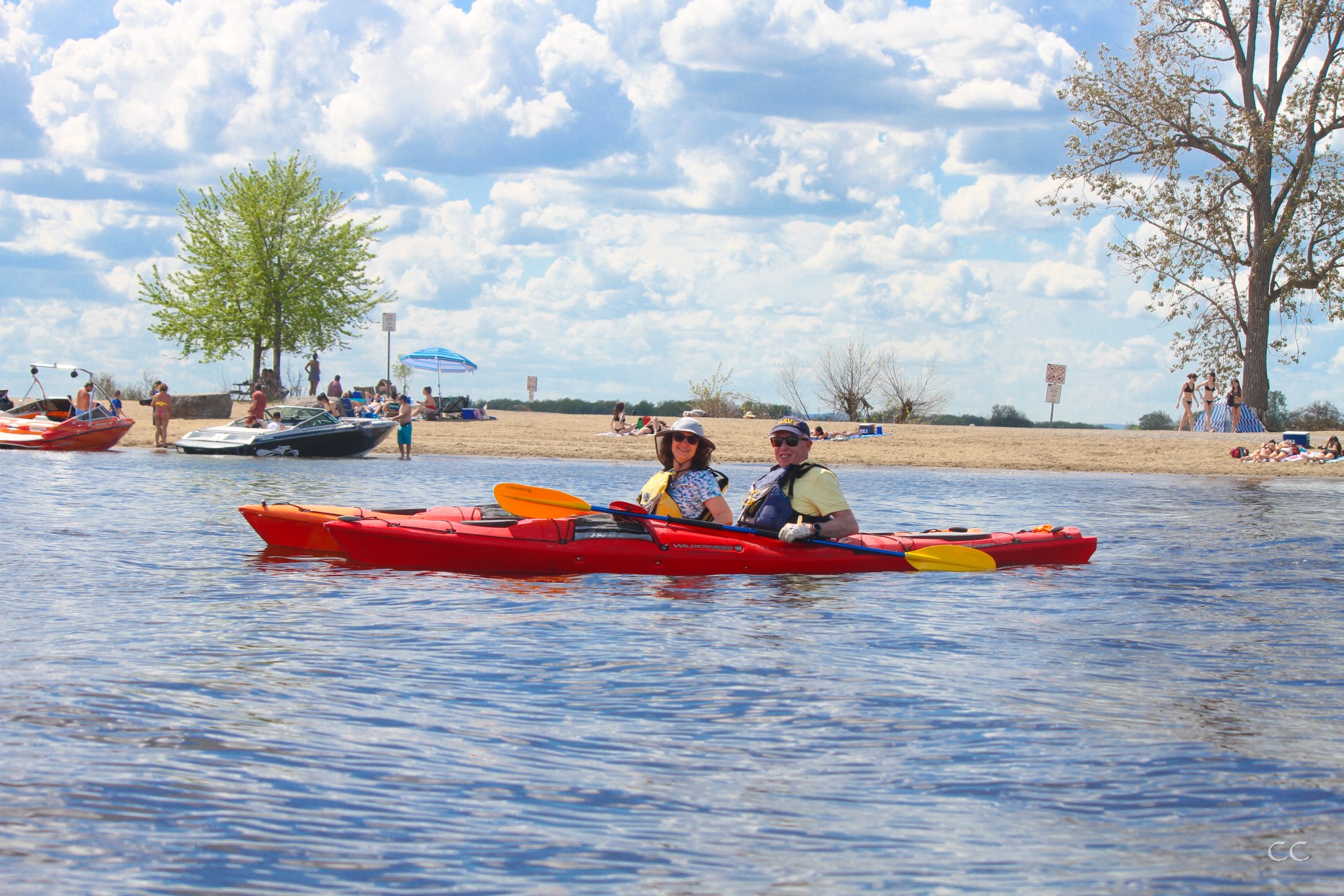 Ottawa Kayak Tours – Book Your Ottawa Kayaking Adventure Today!